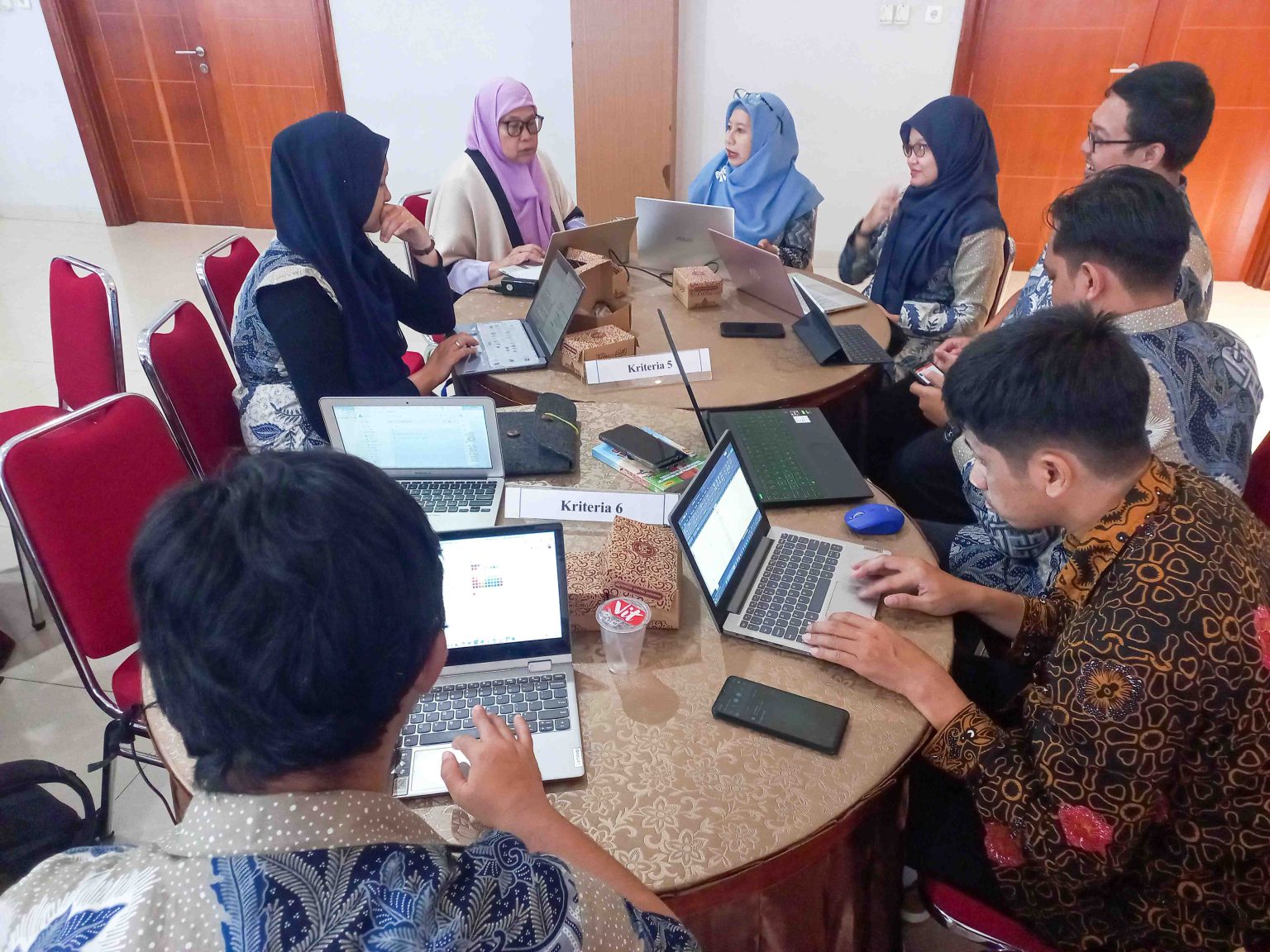 LOKAKARYA AKREDITASI JURUSAN FARMASI FIKES UNSOED BERBASIS INSTRUMEN ...